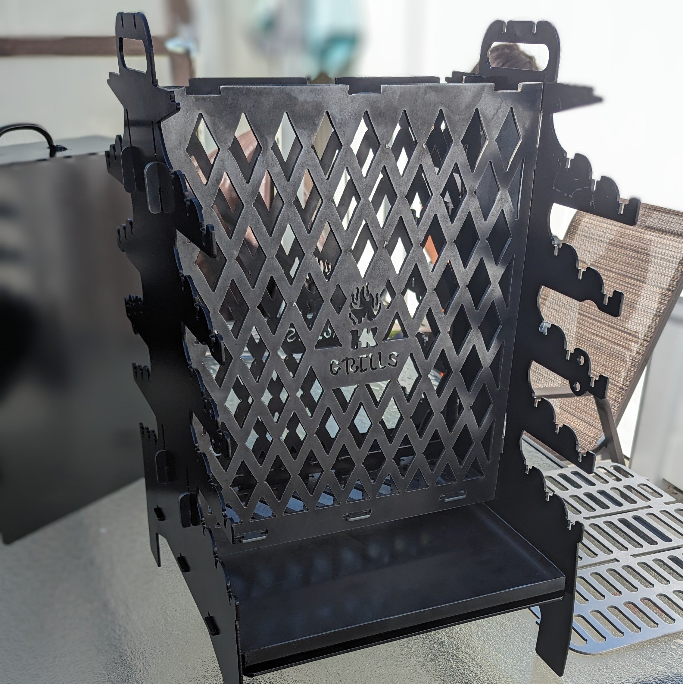 Vertical Grill – HK Grills